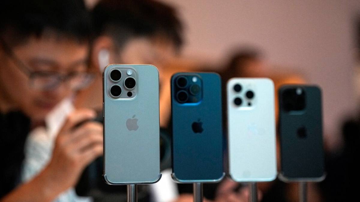 Best-Selling Phones at Big Discount with Top-Notch Cameras | Daily Kiran