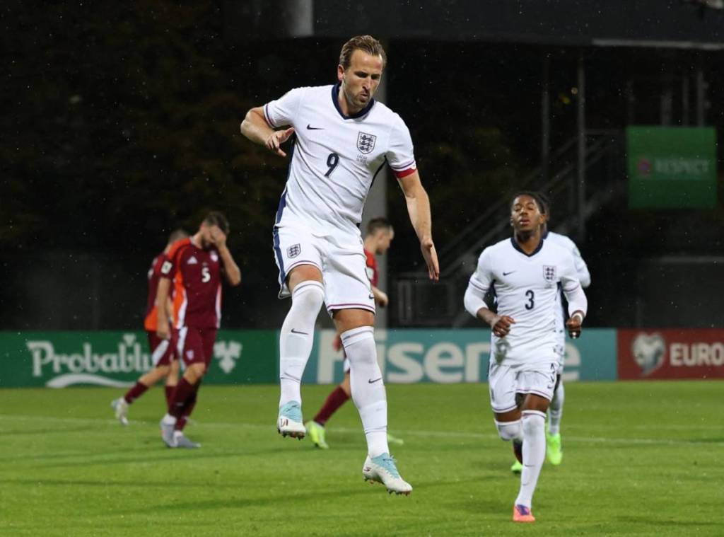 England Crush Latvia 5–0 to Secure 2026 FIFA World Cup Spot | Daily Kiran