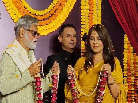 Mahima Chaudhry Marries Sanjay Mishra at 52 for Film Promotion Daily Kiran