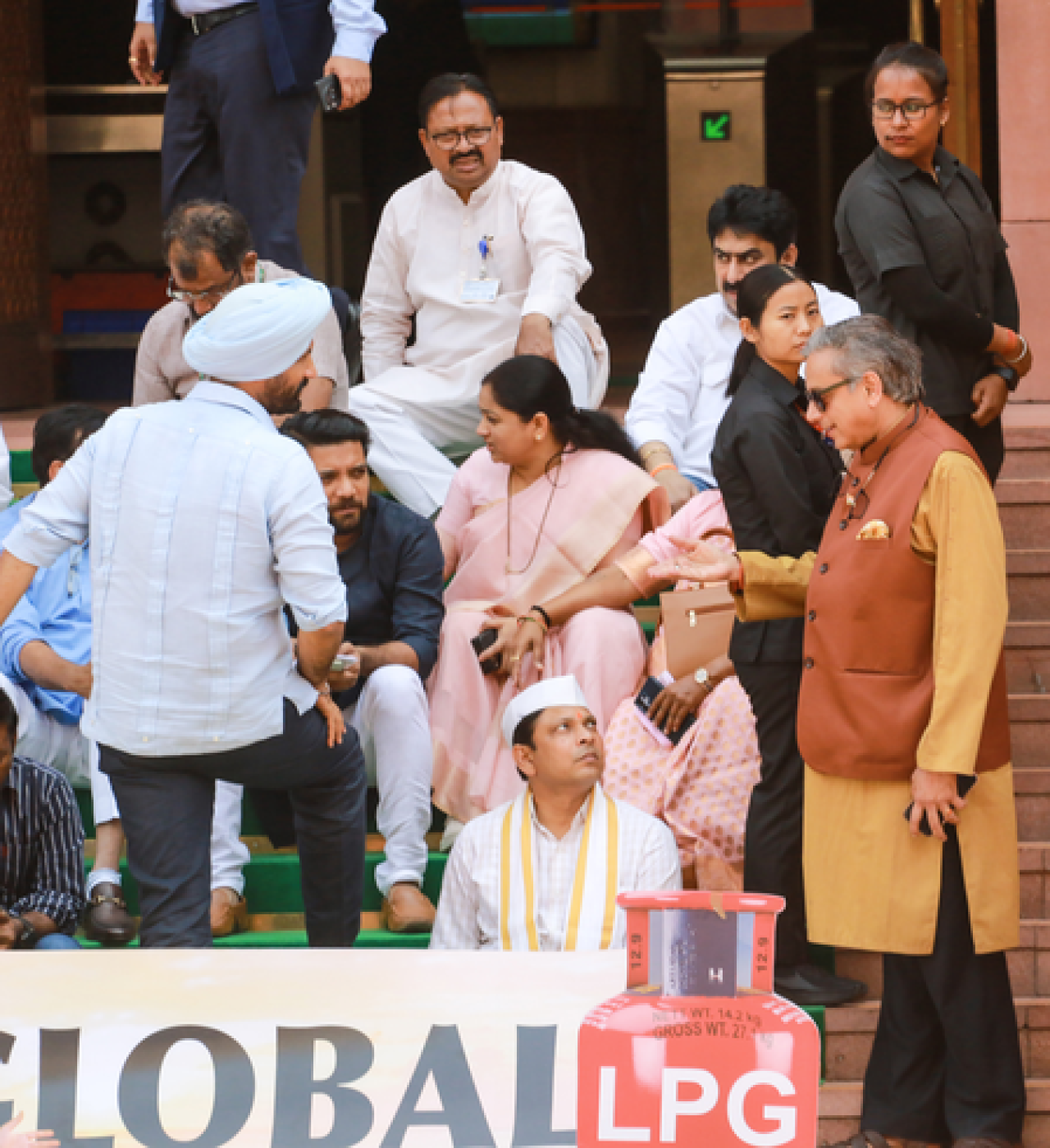 LPG Shortage Claims Spark Political Tensions in India