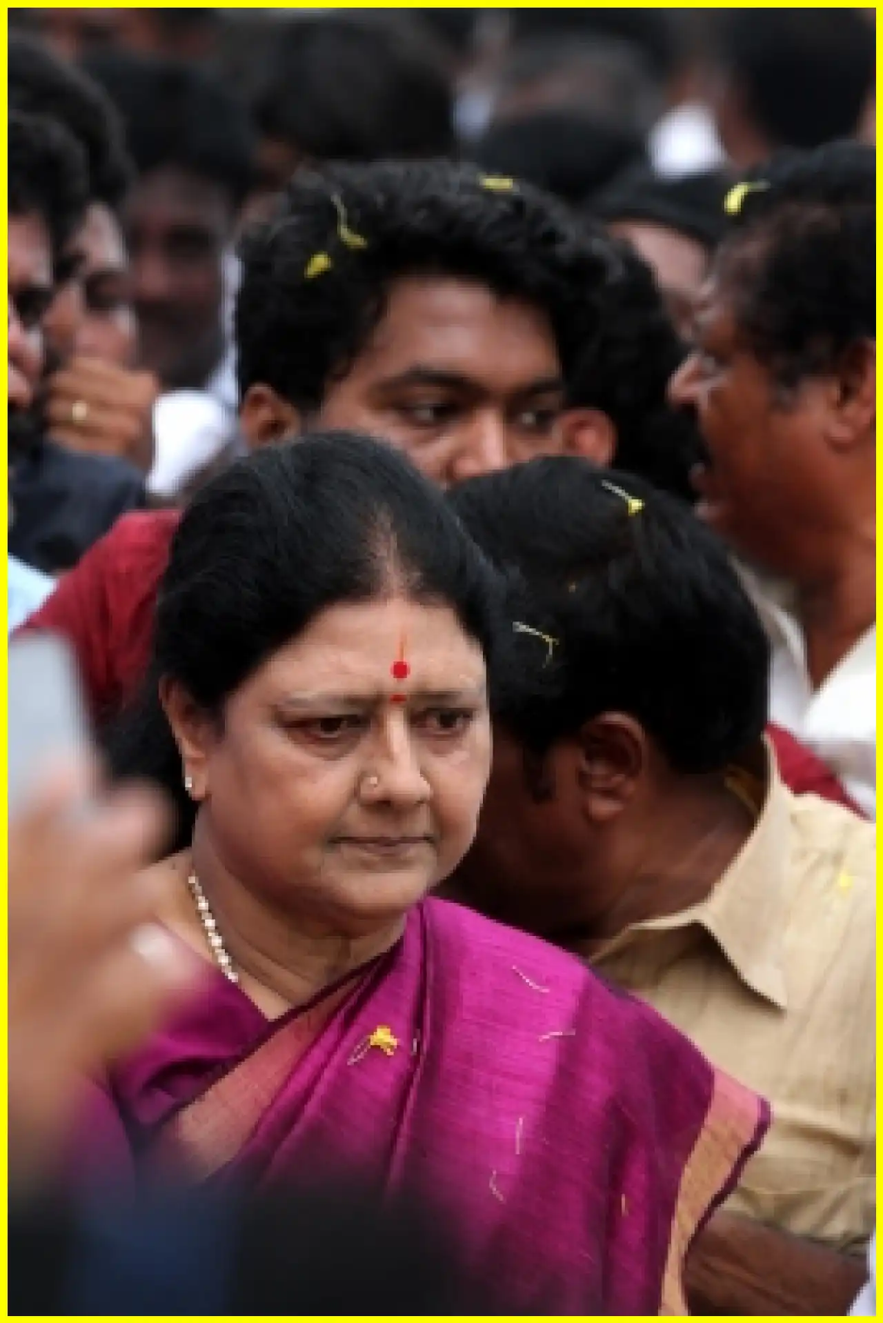 VK Sasikala Launches New Political Party in Tamil Nadu