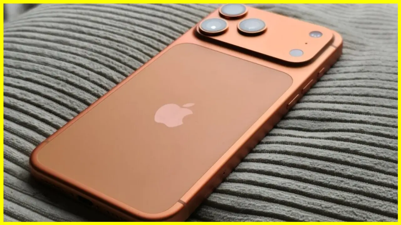 Apple Set to Introduce Quad-Curved Display for 20th Anniversary iPhone