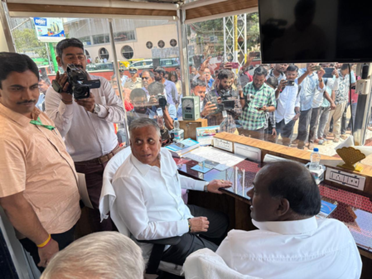 Central Ministers Inspect Bengaluru-Mysuru Rail Line, Announce ...