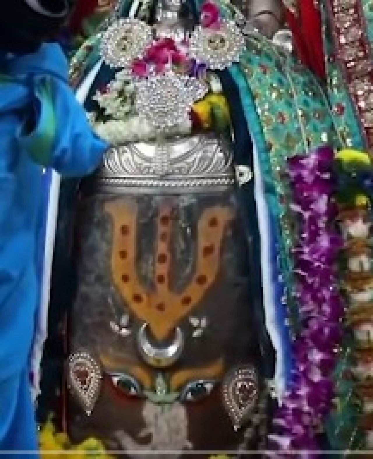 Divine Ganesh Form Adorns Mahakal Temple During Bhasma Aarti